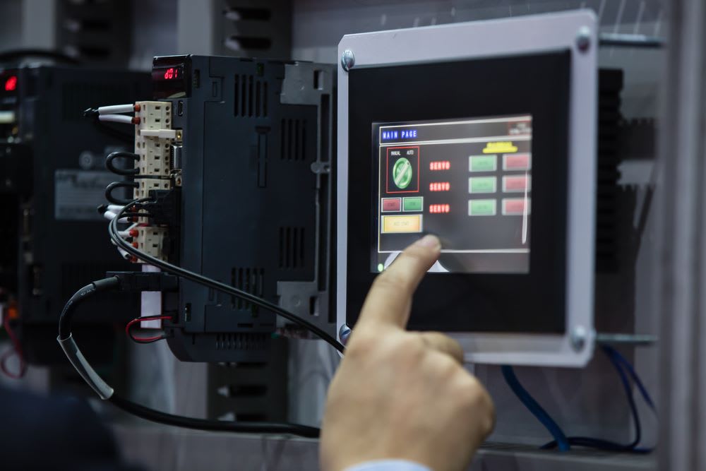 เทคโนโลยี HMI อุปกรณ์สื่อสารข้อมูลของอุตสาหกรรมยุคใหม่